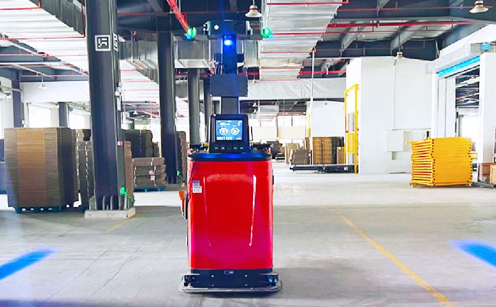 Revolutionizing Industries: The Impact of Industrial Mobile Robots